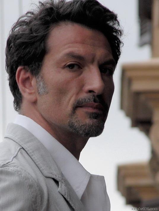 Cosimo Fusco - Friends Central - TV Show, Episodes, Characters Cosimo Fusco - Friends Central - TV Show, Episodes, Characters