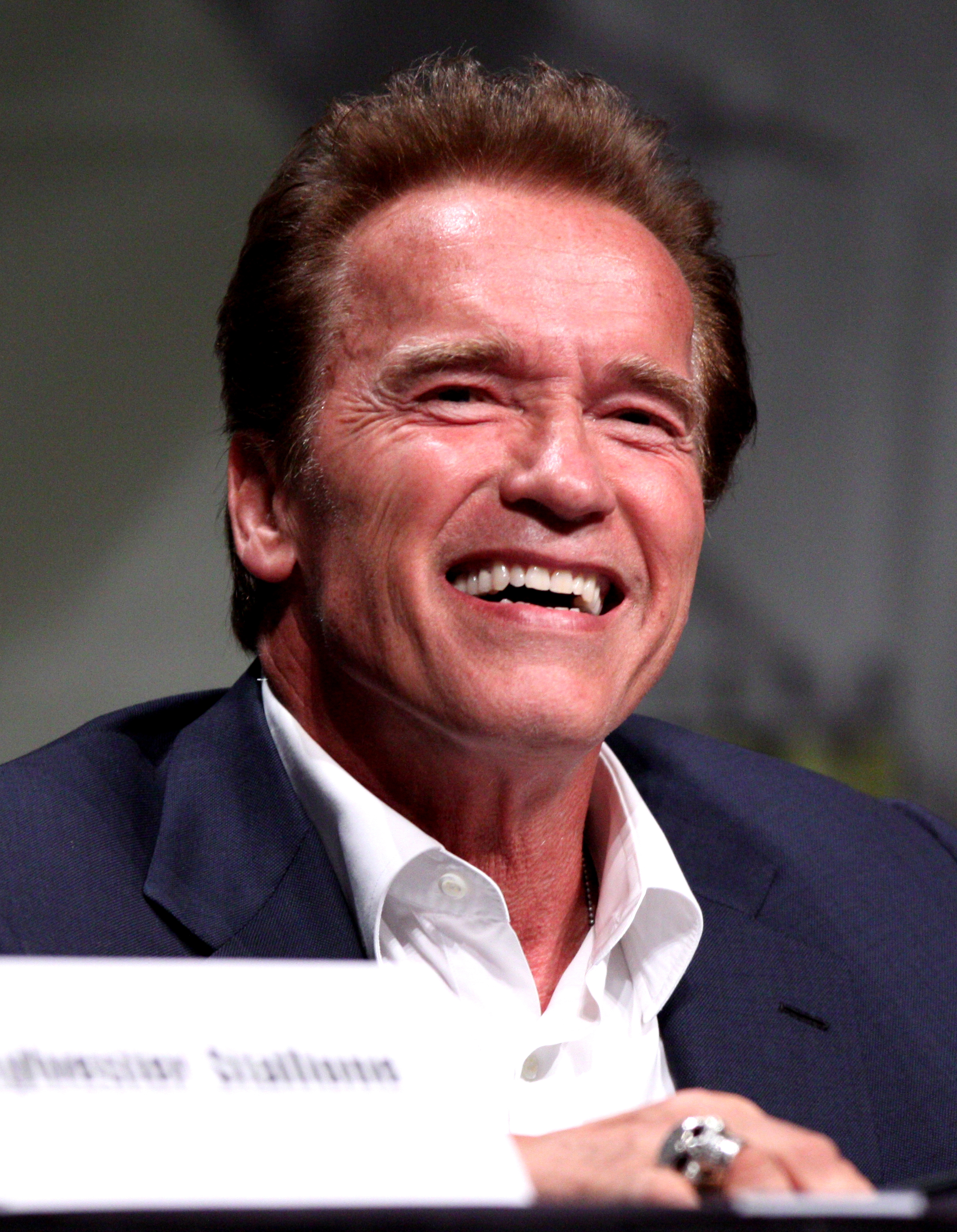 Arnold Schwarzenegger - Xenopedia - The Alien vs. Predator Wiki Arnold Schwarzenegger - Xenopedia - The Alien vs. Predator Wiki