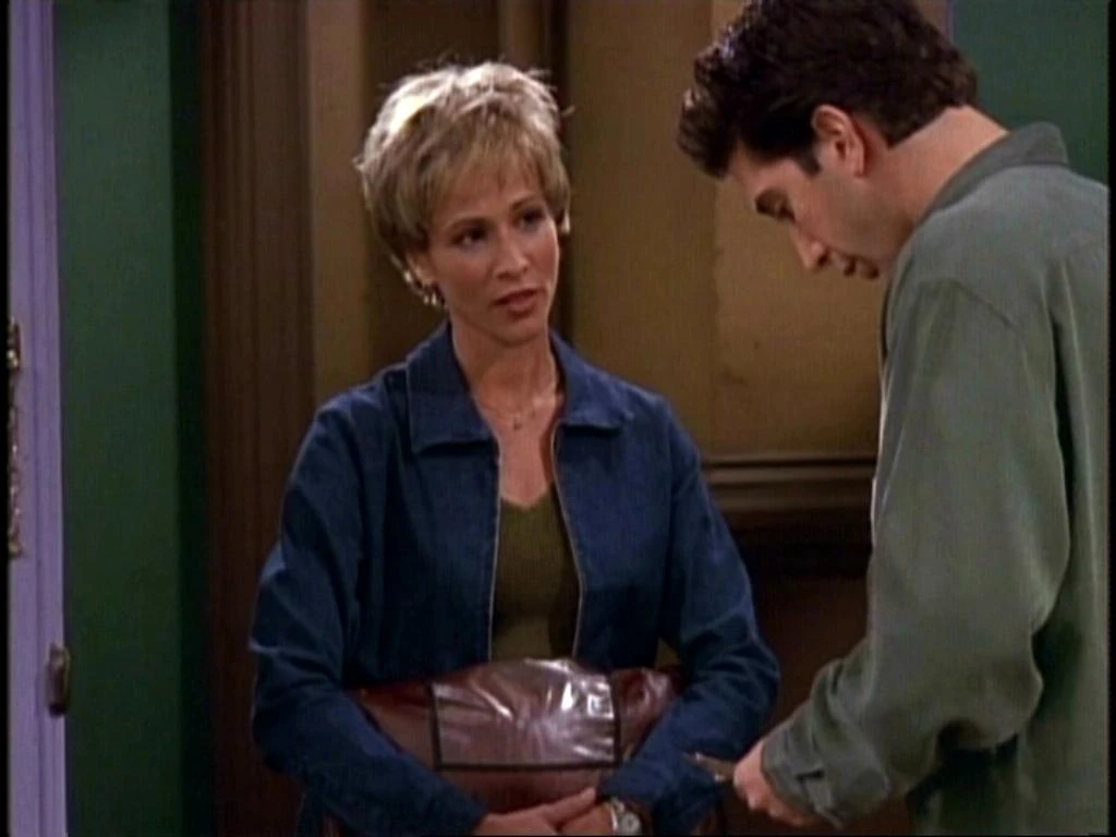 Caitlin - Friends Central - TV Show, Episodes, Characters