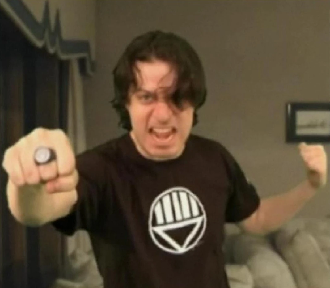 Master Chief vs MCU Loki | SpaceBattles