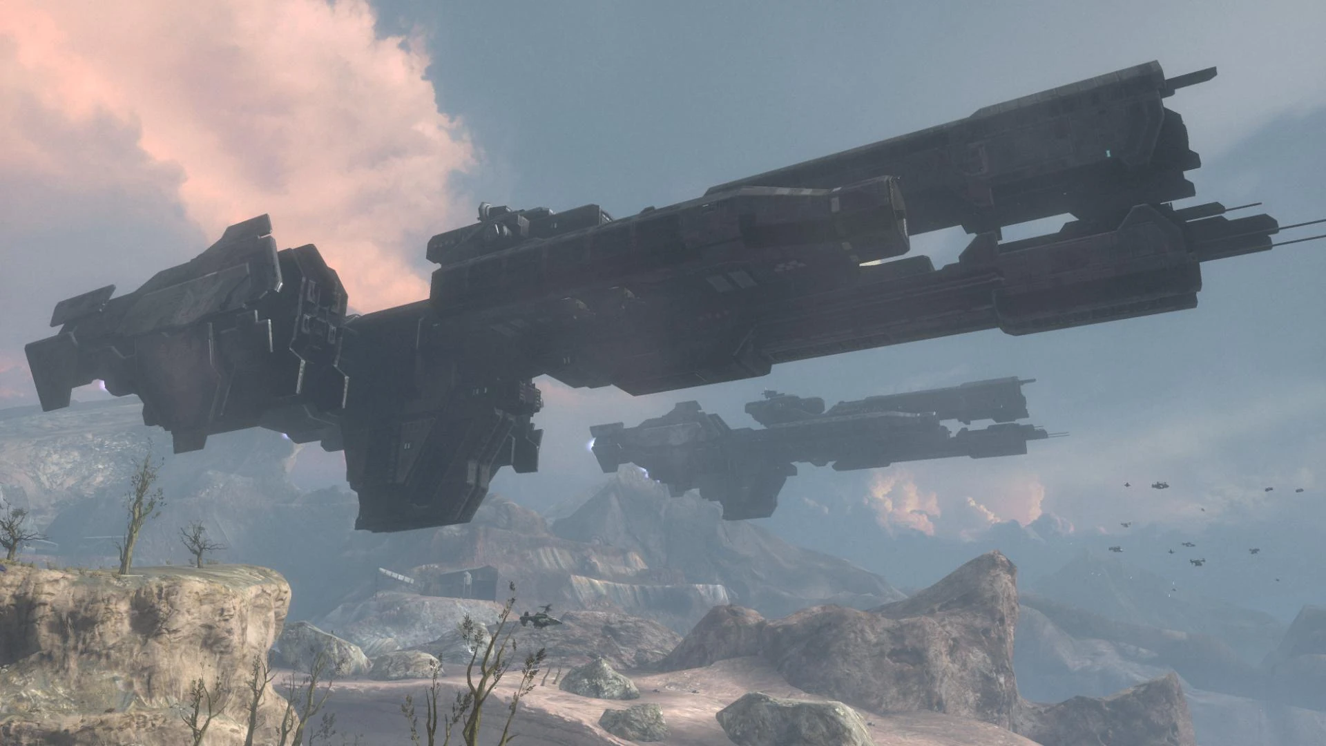 A new ship arrives in the human covenant war : r/whowouldwin