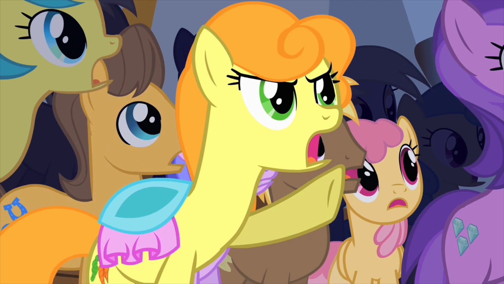 Image - Golden Harvest "Get her off the stage" S1E20.png - My Little ...