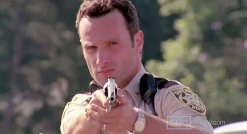 Image - Rick Grimes With His Colt Python, 2.jpg - Walking Dead Wiki - Wikia