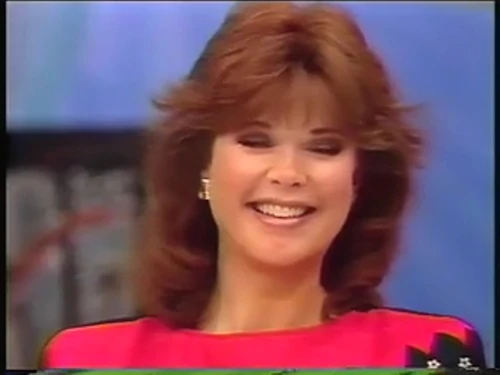 Holly Hallstrom - The Price Is Right Wiki - Wikia