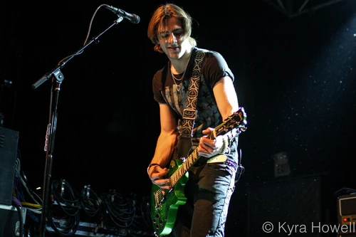 Rocky Lynch Guitar