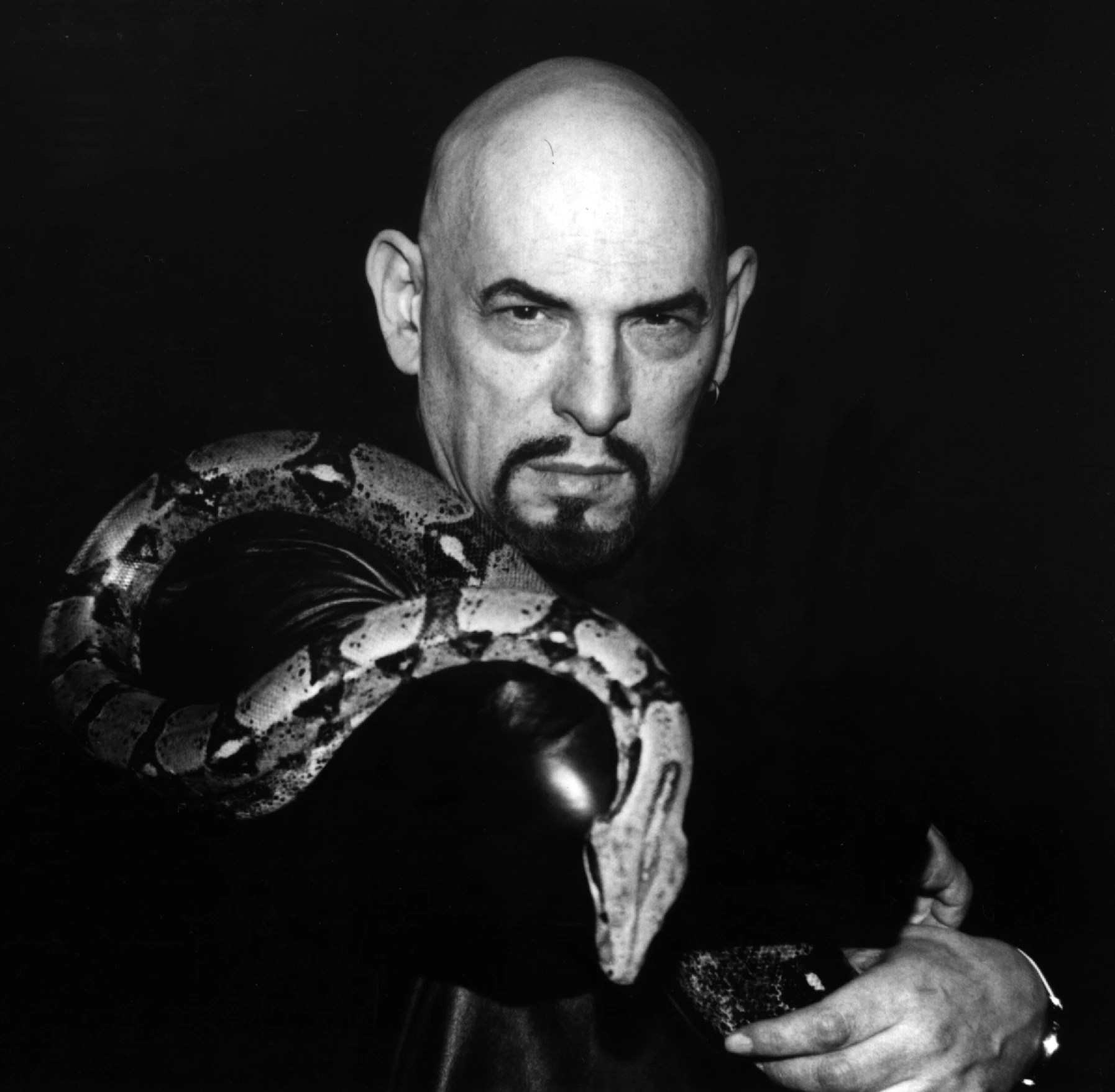 Anton LaVey - Irányítók-wiki