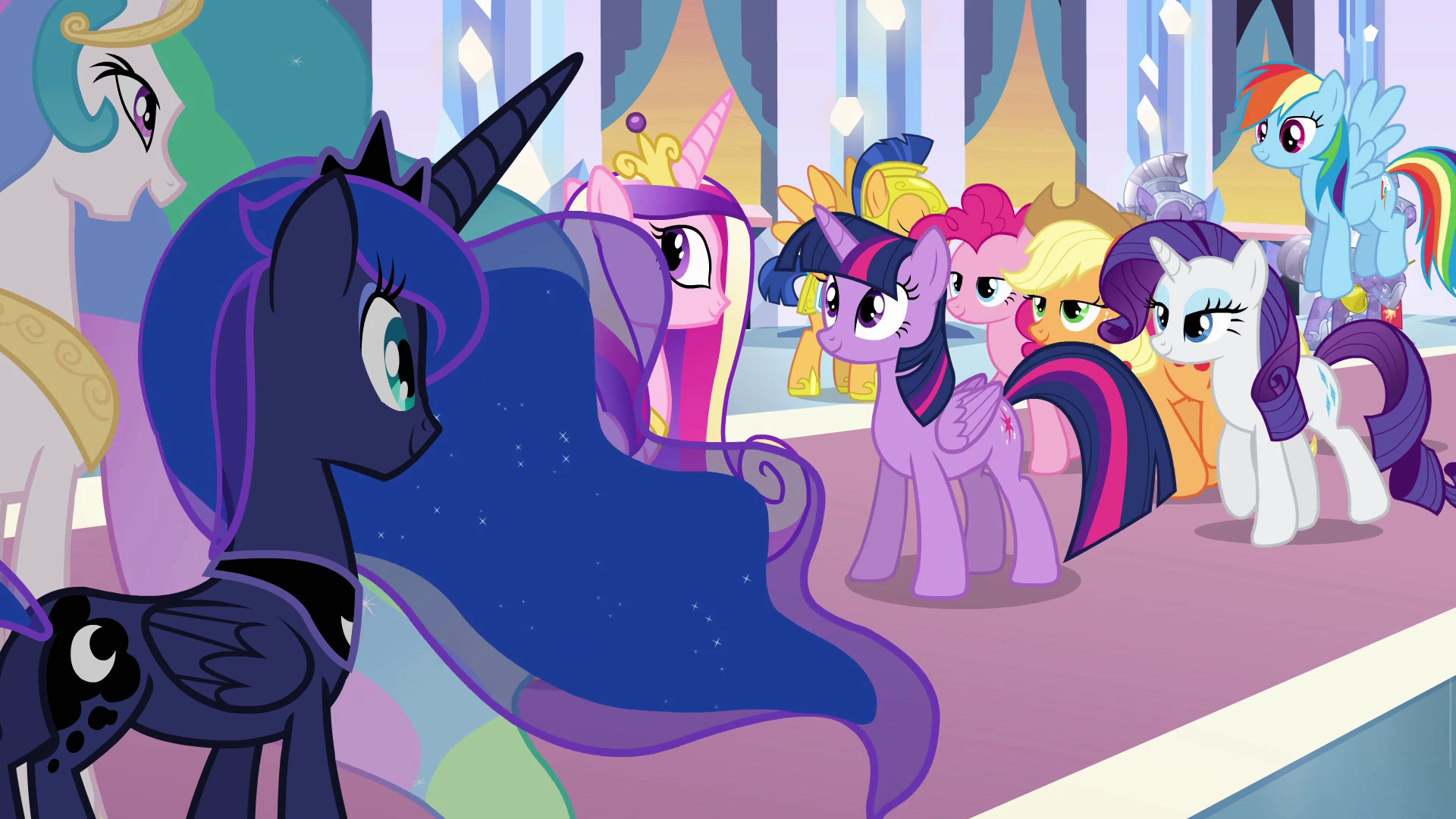 I just got ahold of some screencaps, I think they're from a Season 5 ...