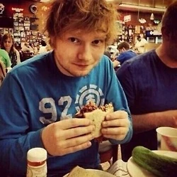 伝説のスターだって腹が減る。食事中のミュージシャン画像 | おにぎりまとめ