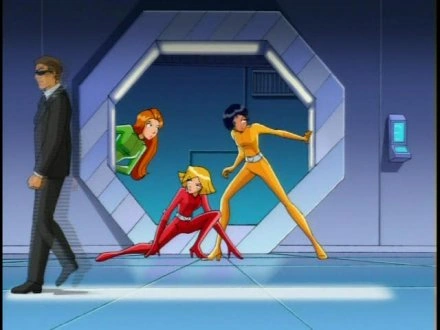 Image - Sneaking in WOOHP.png - Totally Spies Wiki
